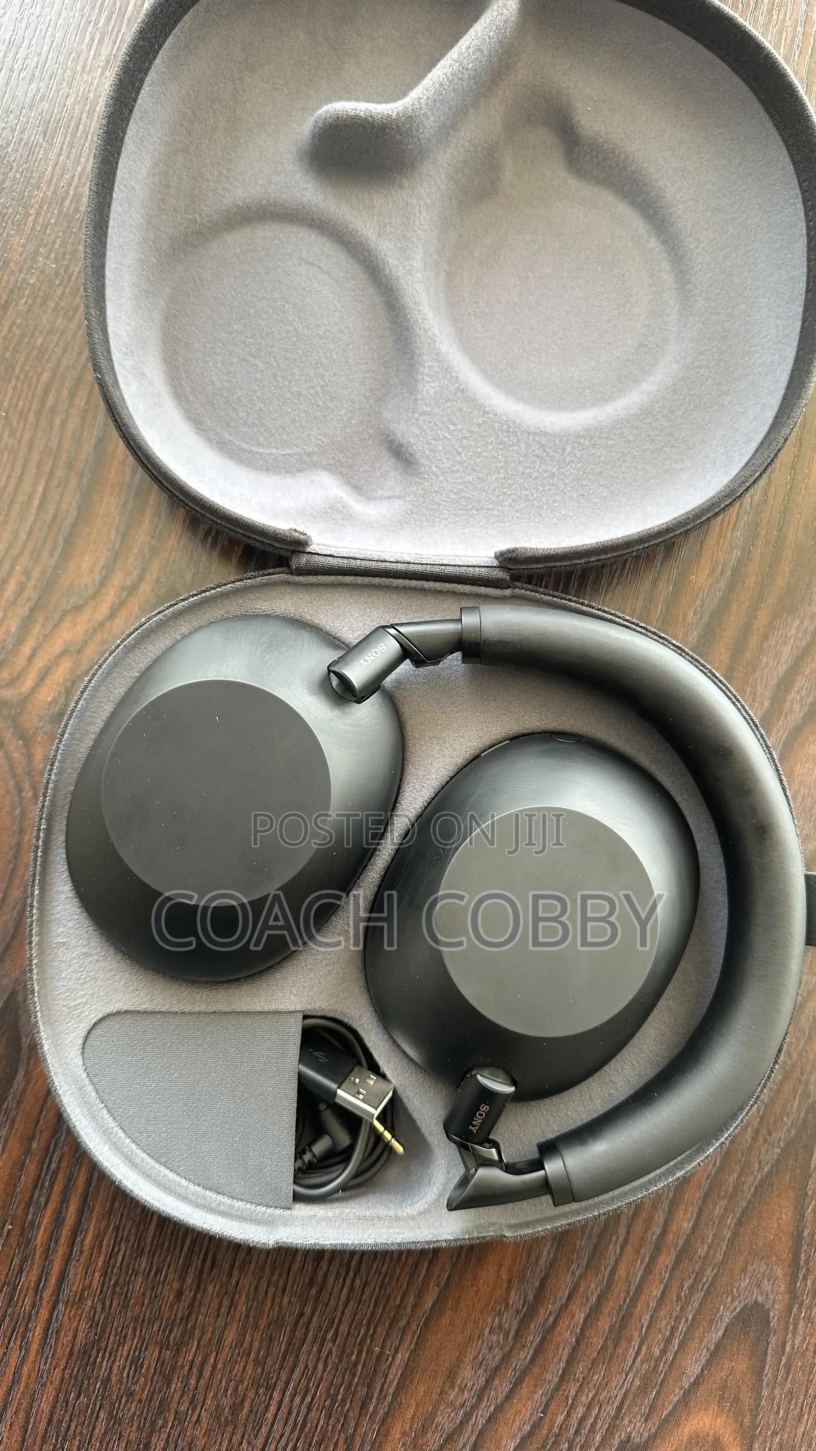 Sony Wh1000-Xm6 + Box and All Accessories (Slightly Used) in Burma Camp ...