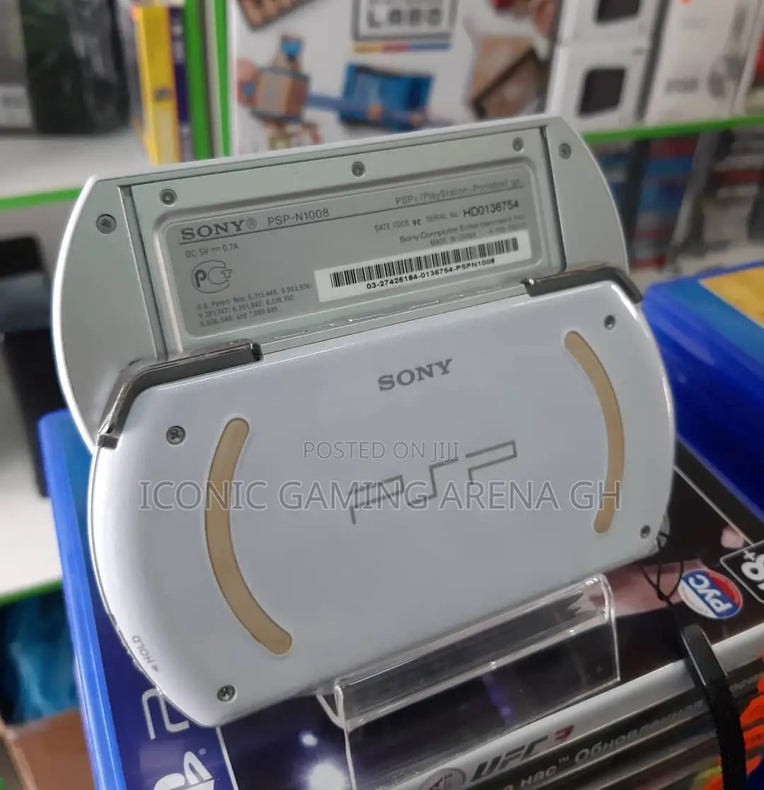 Sony PSP Go (16gb White) in Techiman Municipal - Video Game Consoles ...