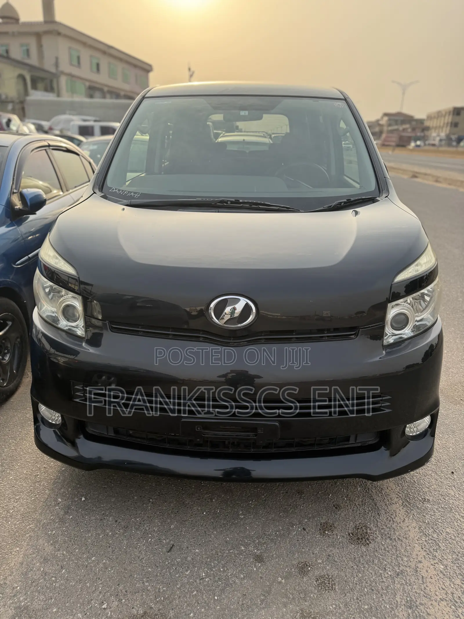 Toyota HiAce 2011 Black in Akweteyman - Cars, Frank Ohene | Jiji.com.gh