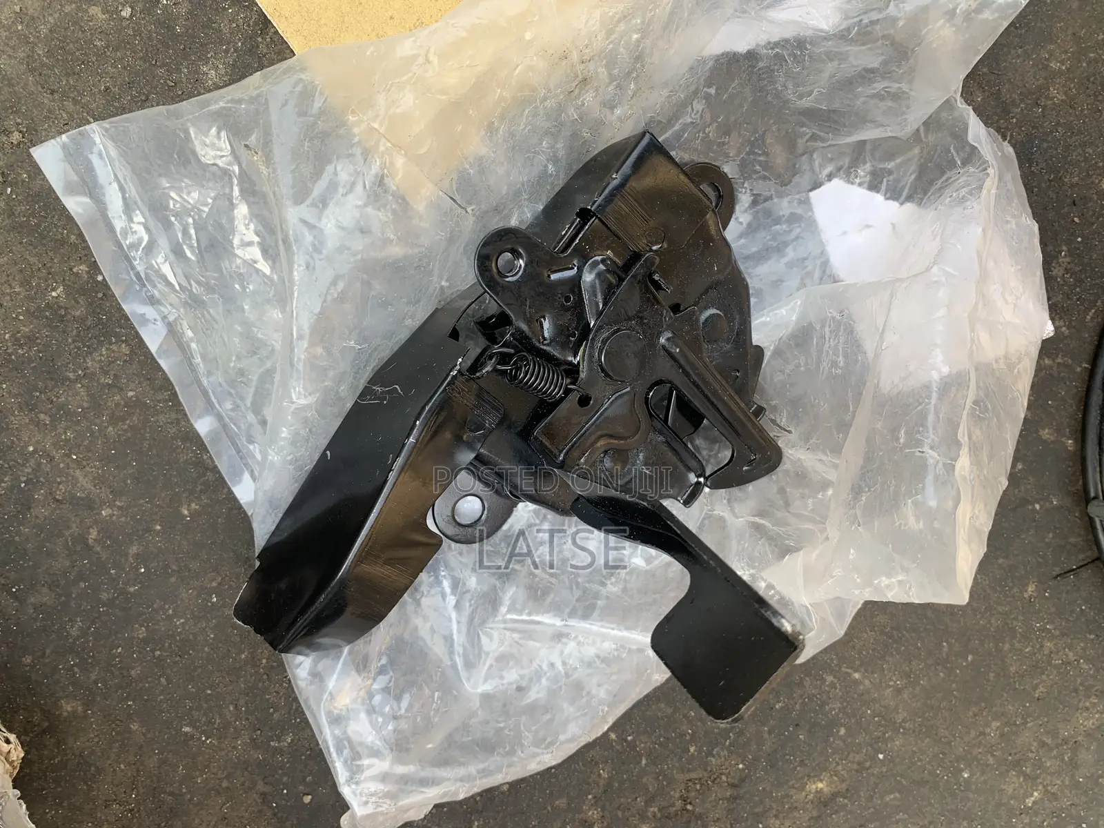 Toyota Corolla 2014 Hood Locks in Abossey Okai - Vehicle Parts ...