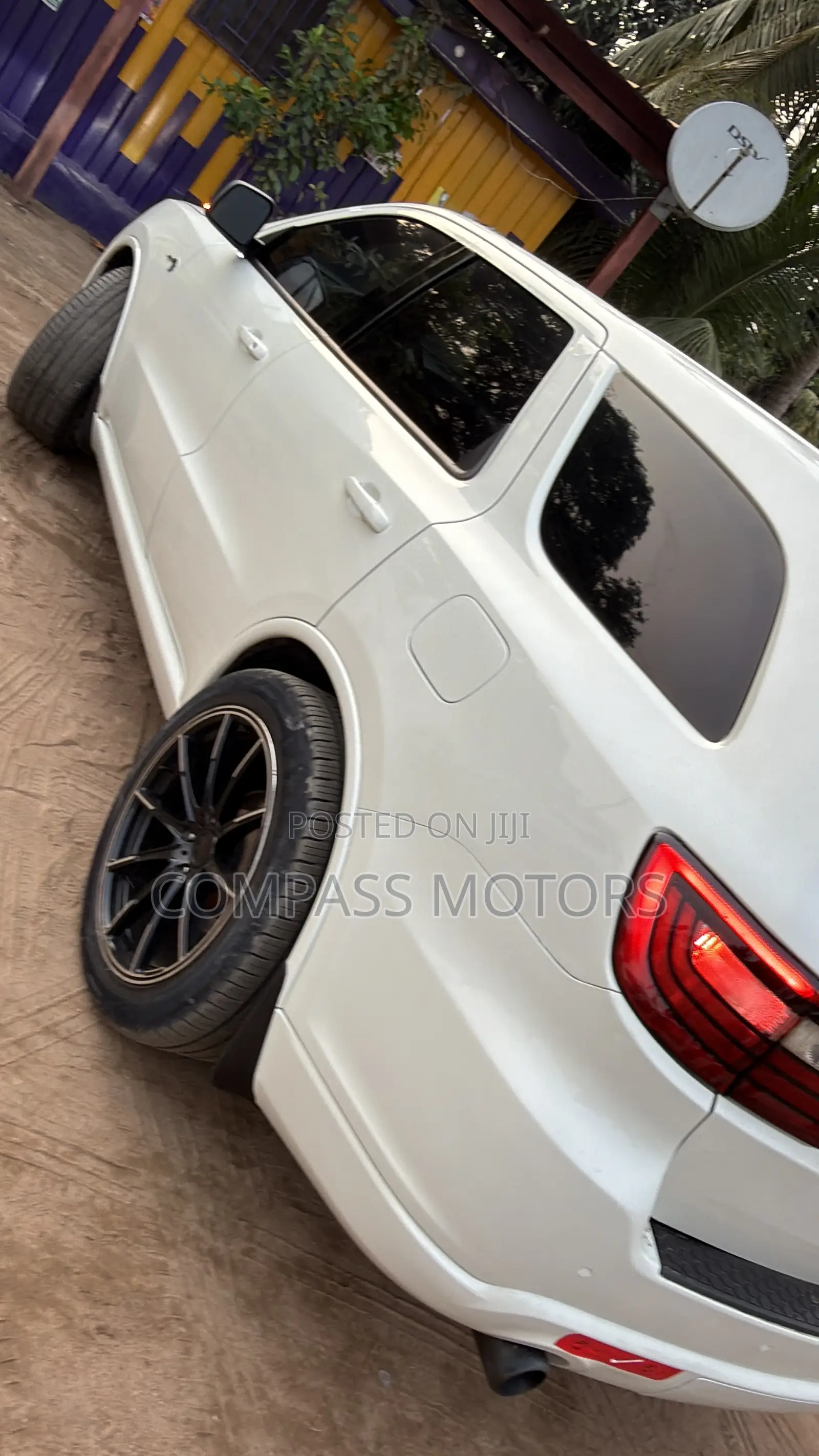 Dodge Durango SRT AWD 2018 White in Kasoa - Cars, Compass Motors | Jiji ...