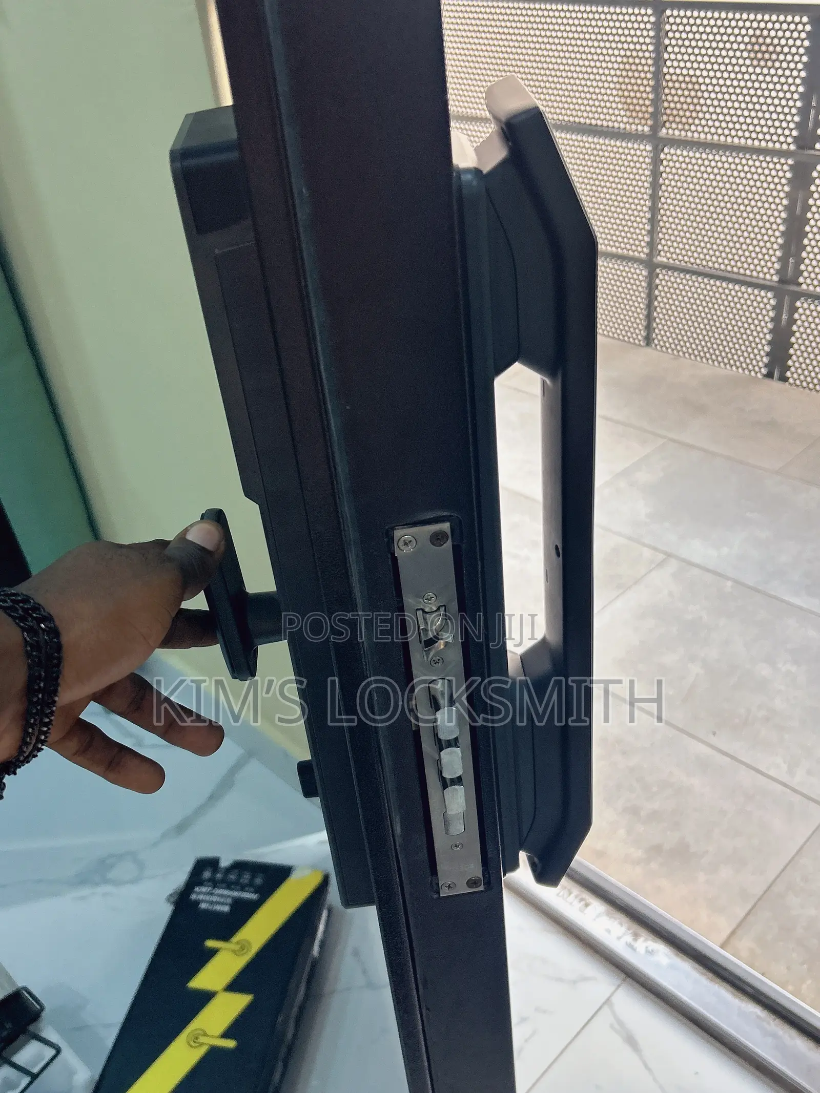 Smart Door Lock in Adenta - Doors & Security, Allan Aboagye | Jiji.com.gh