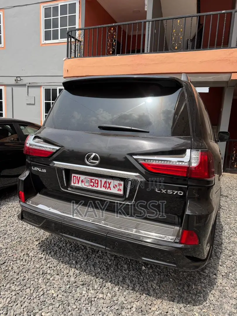 Lexus LX 570 AWD 2018 Black in Oyarifa - Cars, Kay Kissi | Jiji.com.gh