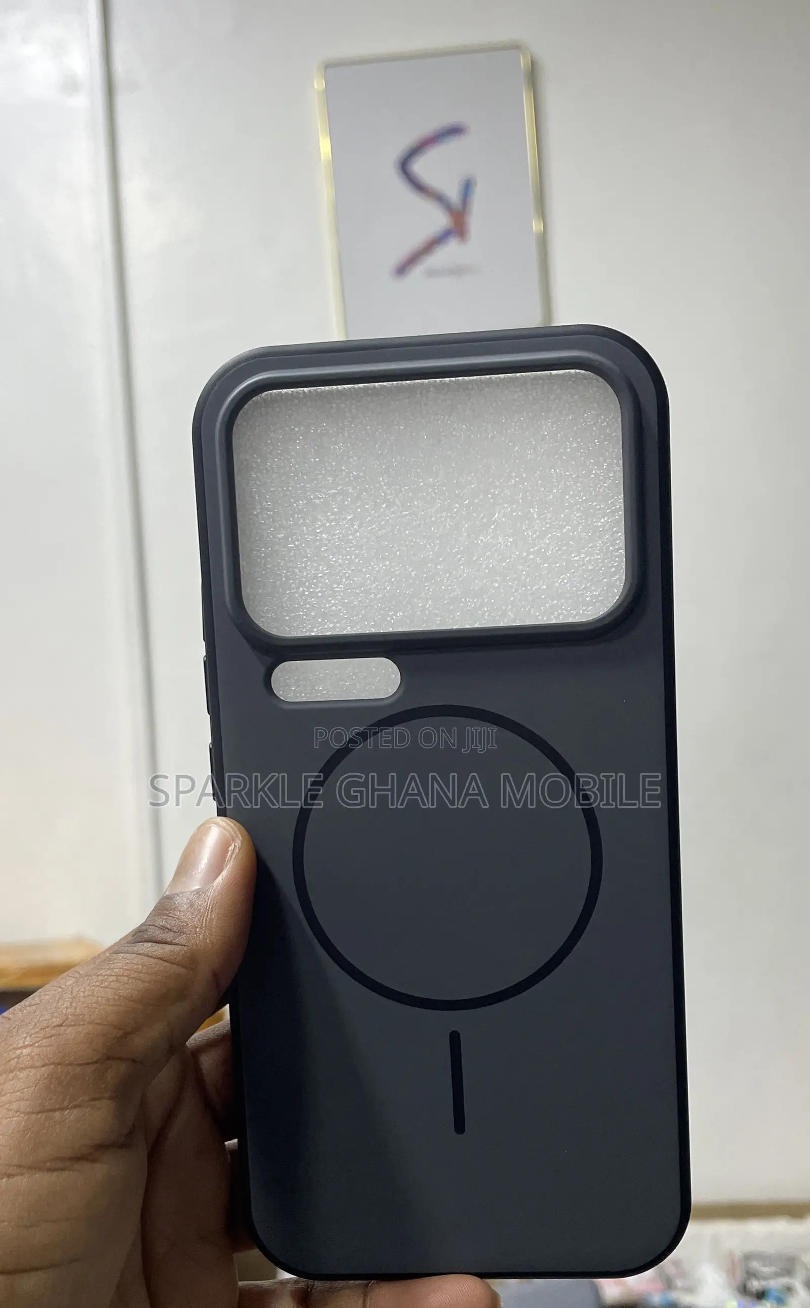 Xiaomi 17promax Protective Case With a Magsafe ( Gray Black) in Circle ...