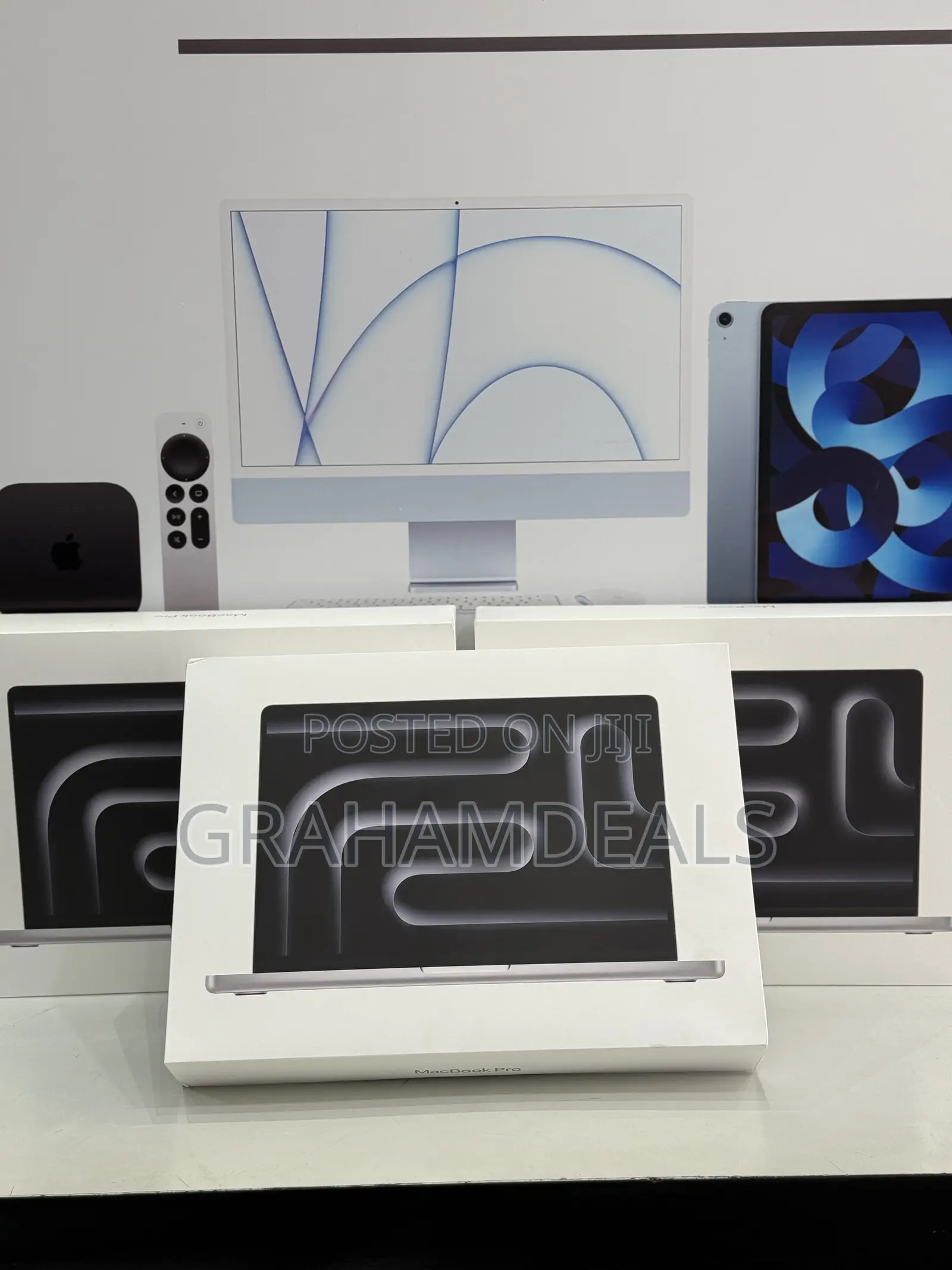 New Laptop Apple Macbook Pro 2025 M5 14-Inch 16GB Apple M5 SSD 512GB in ...