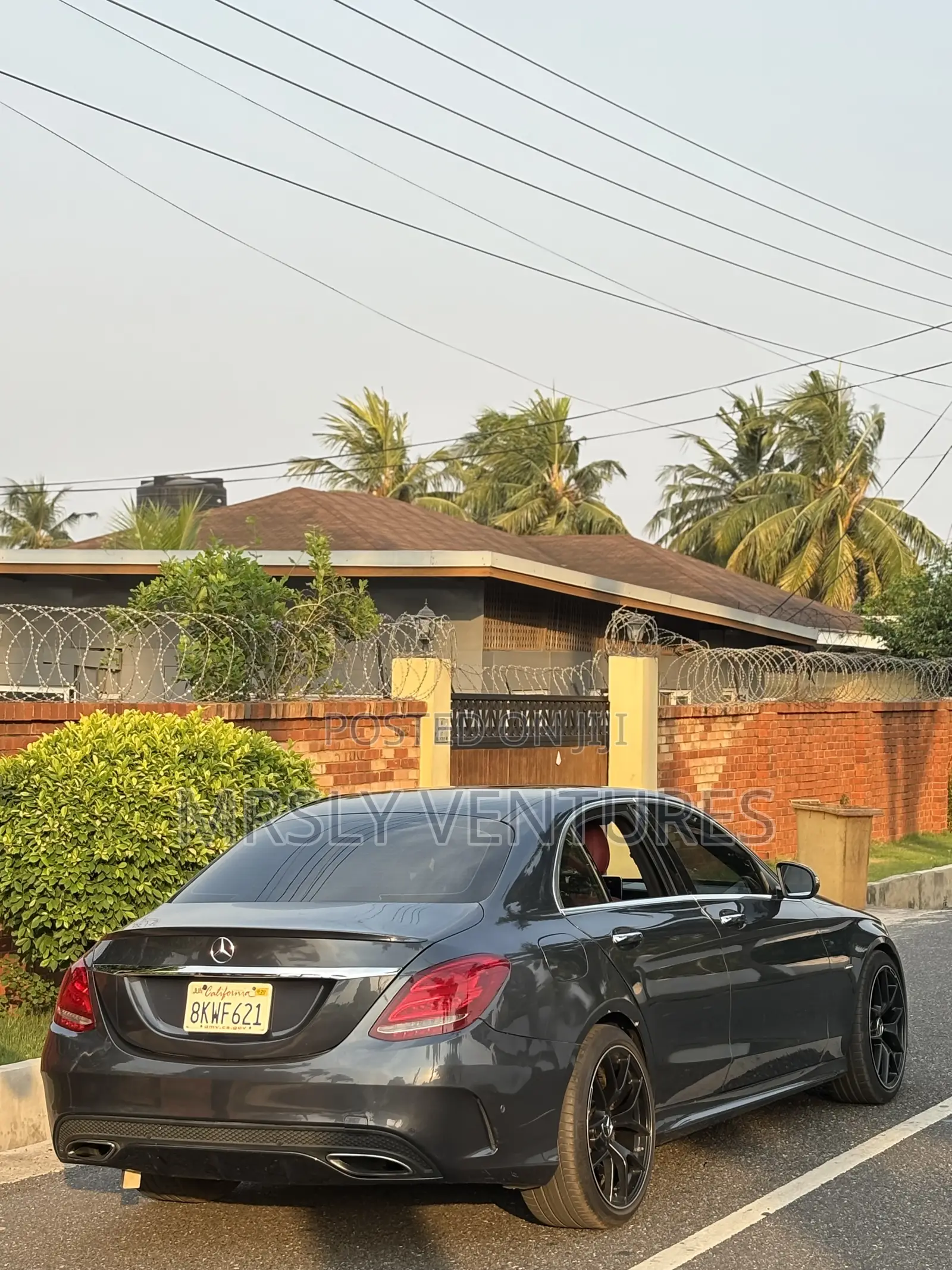 Mercedes-Benz C300 Sport 4Matic Sedan AWD (2.0L 4cyll 7A) 2016 in ...