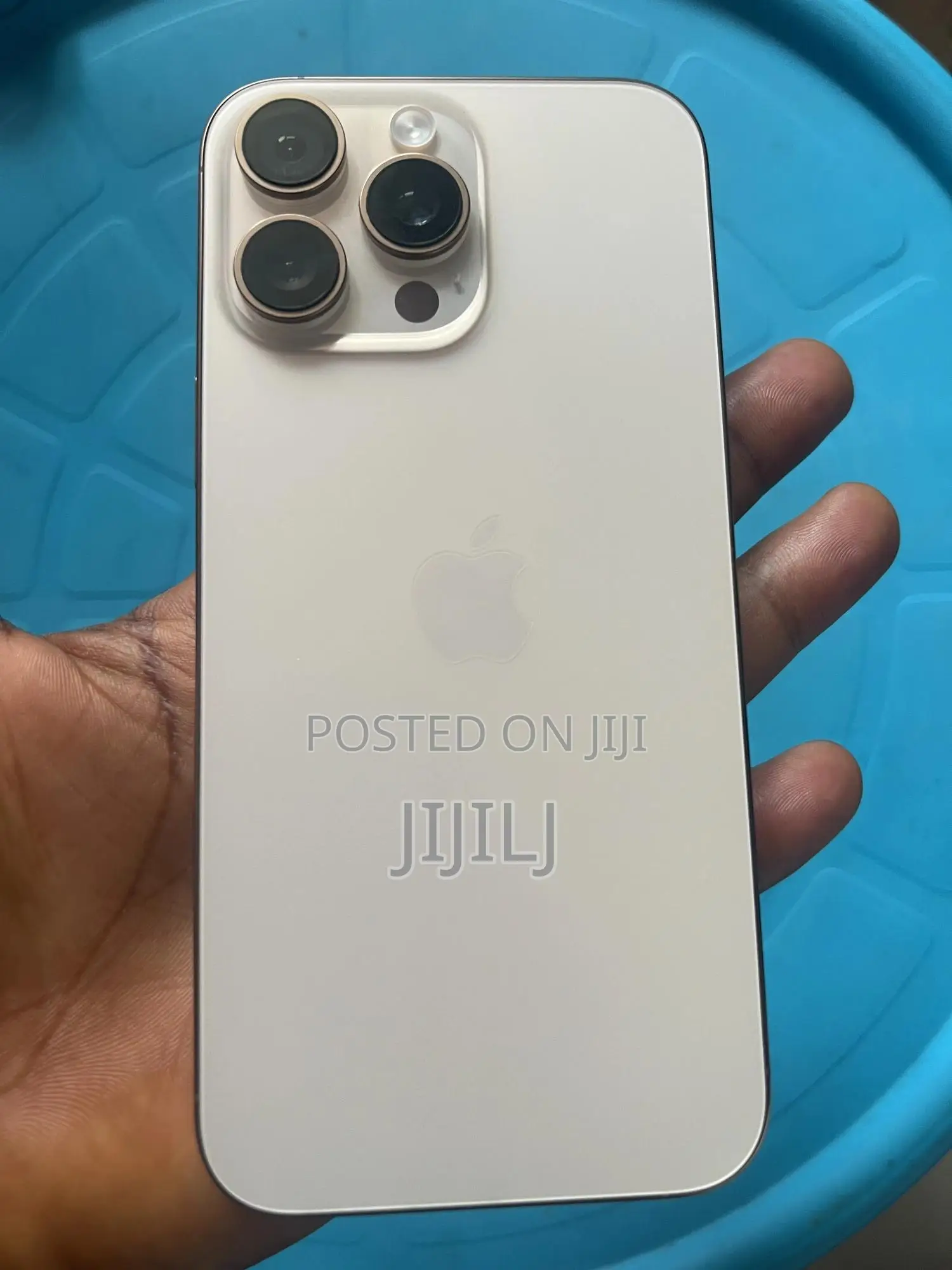 Apple iPhone 16 Pro Max 256 GB Gold in Accra Metropolitan - Mobile ...