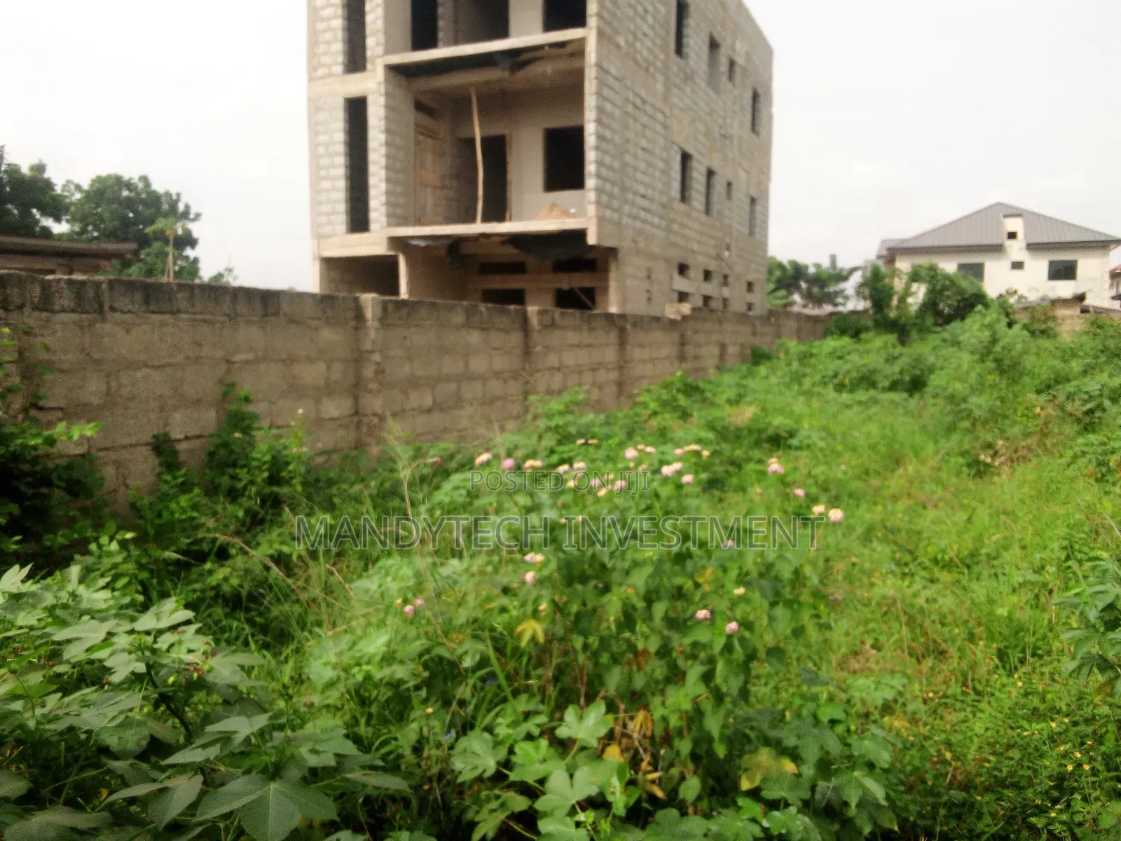Elegant Half Plot Inside Lakeside Community 9 in Lake Side Estate ...