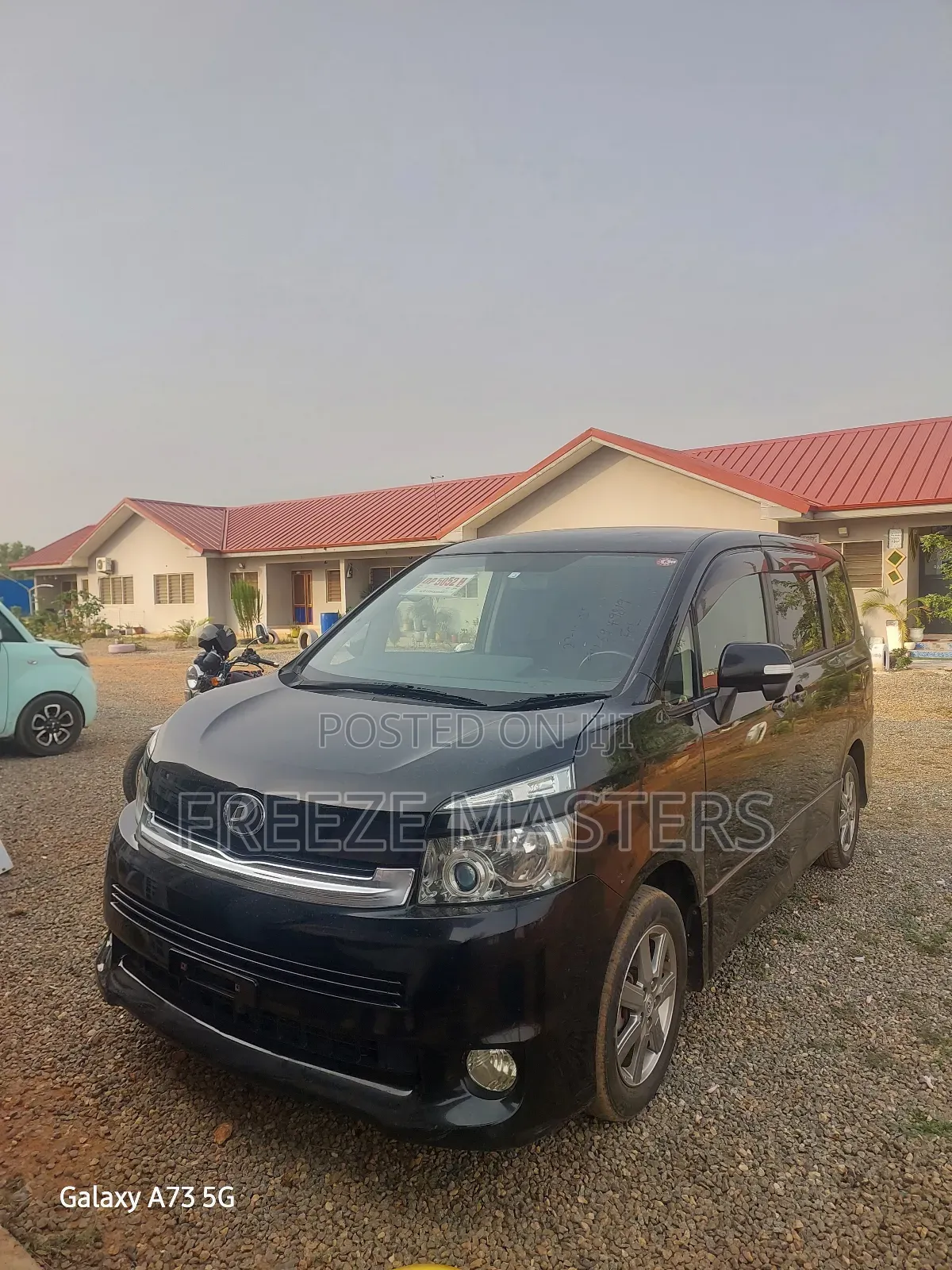 Toyota Voxy 2010 Black in Burma Camp - Cars, Mensah Solomon | Jiji.com.gh
