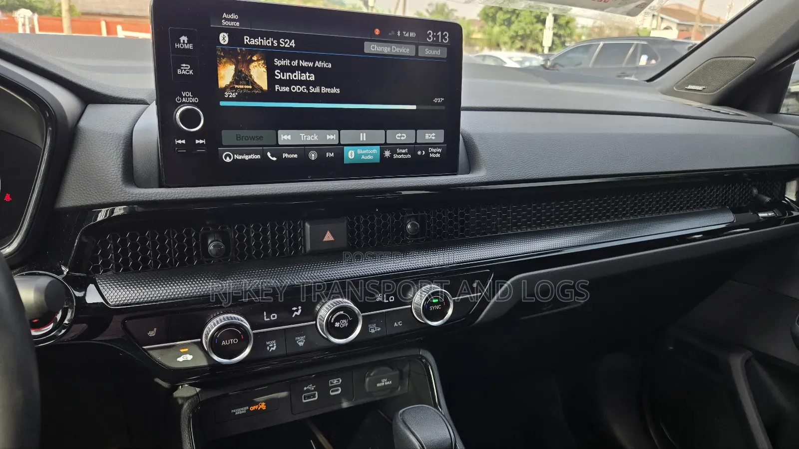 Honda CR-V 2025 White in Adenta - Cars, Rashid Mensah | Jiji.com.gh