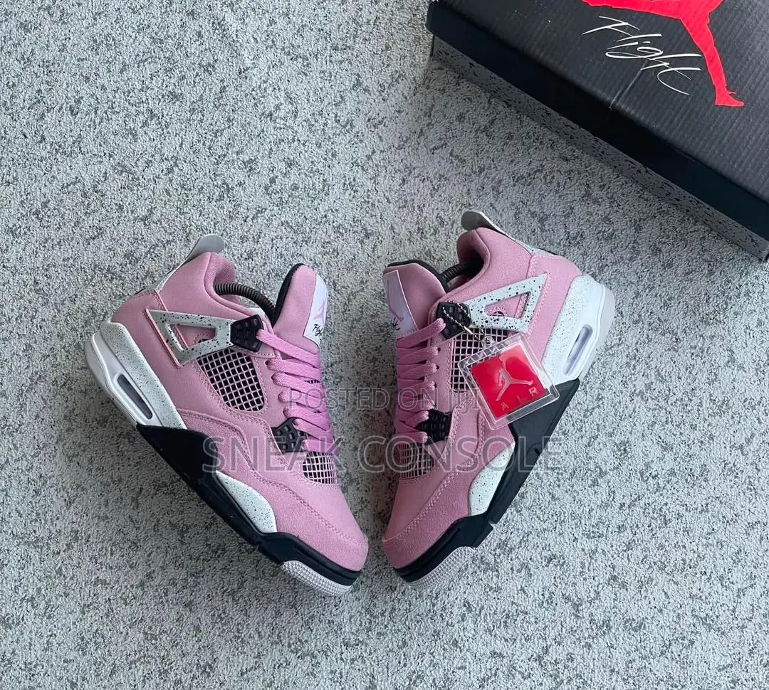 Nike Jordan 4 Pink Suede in Accra Metropolitan - Shoes, Sneak Console ...