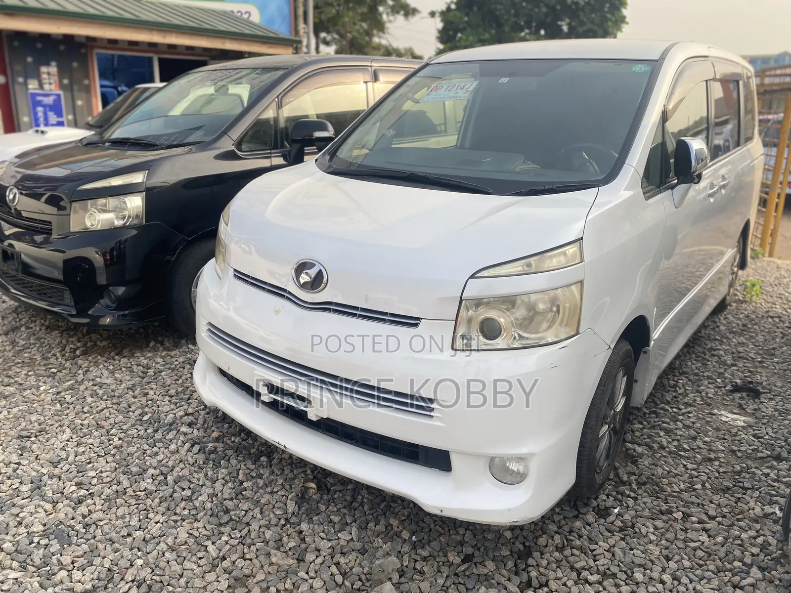 Toyota Voxy 2003 White in Kaneshie - Buses & Microbuses, Prince Kobby ...