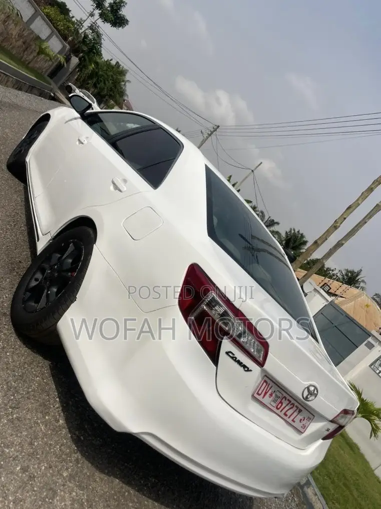 Toyota Camry 2013 White in Madina - Cars, Okyere Bright | Jiji.com.gh