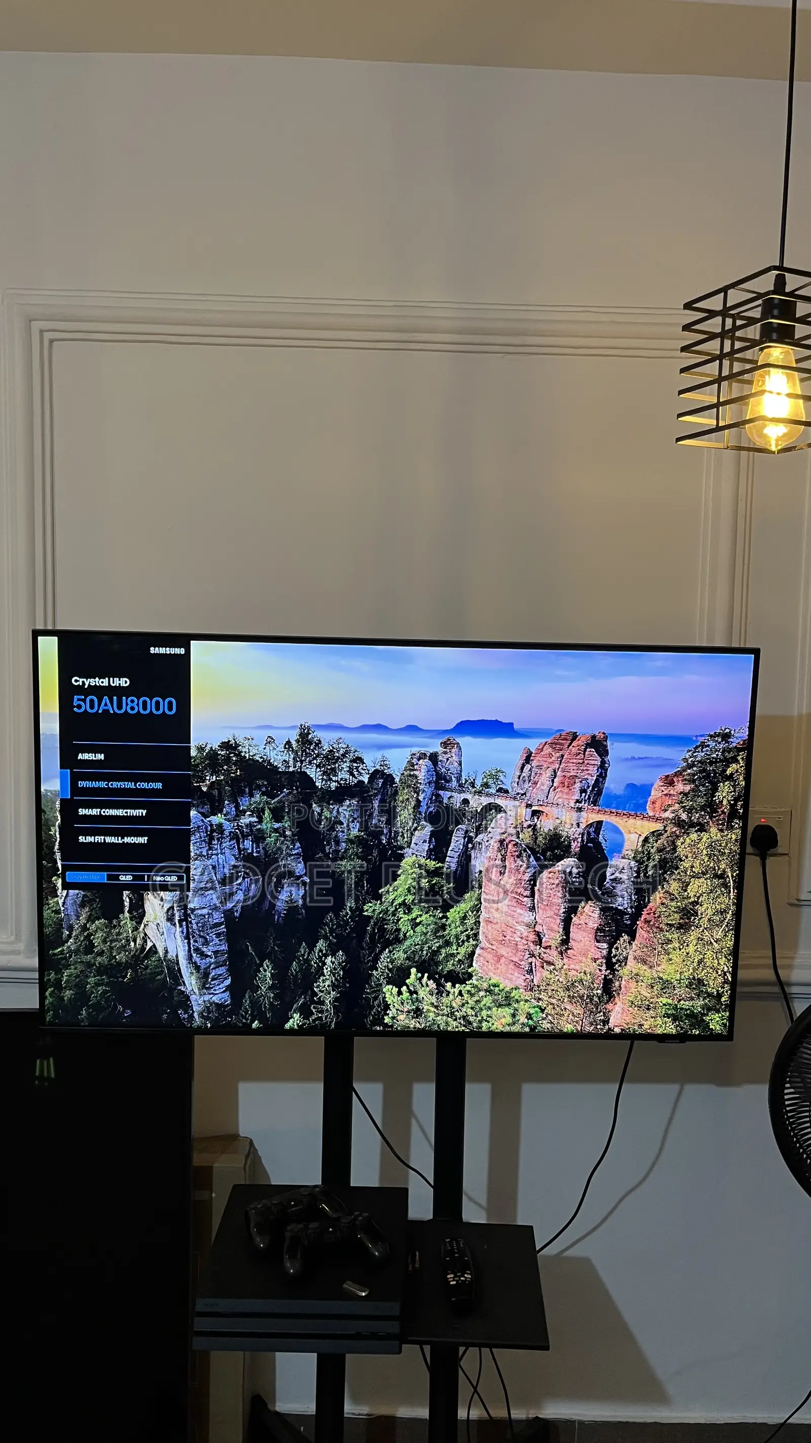 2021 50” Samsung Airslim Smart Tv / Thin Line on Screen in Ga West ...