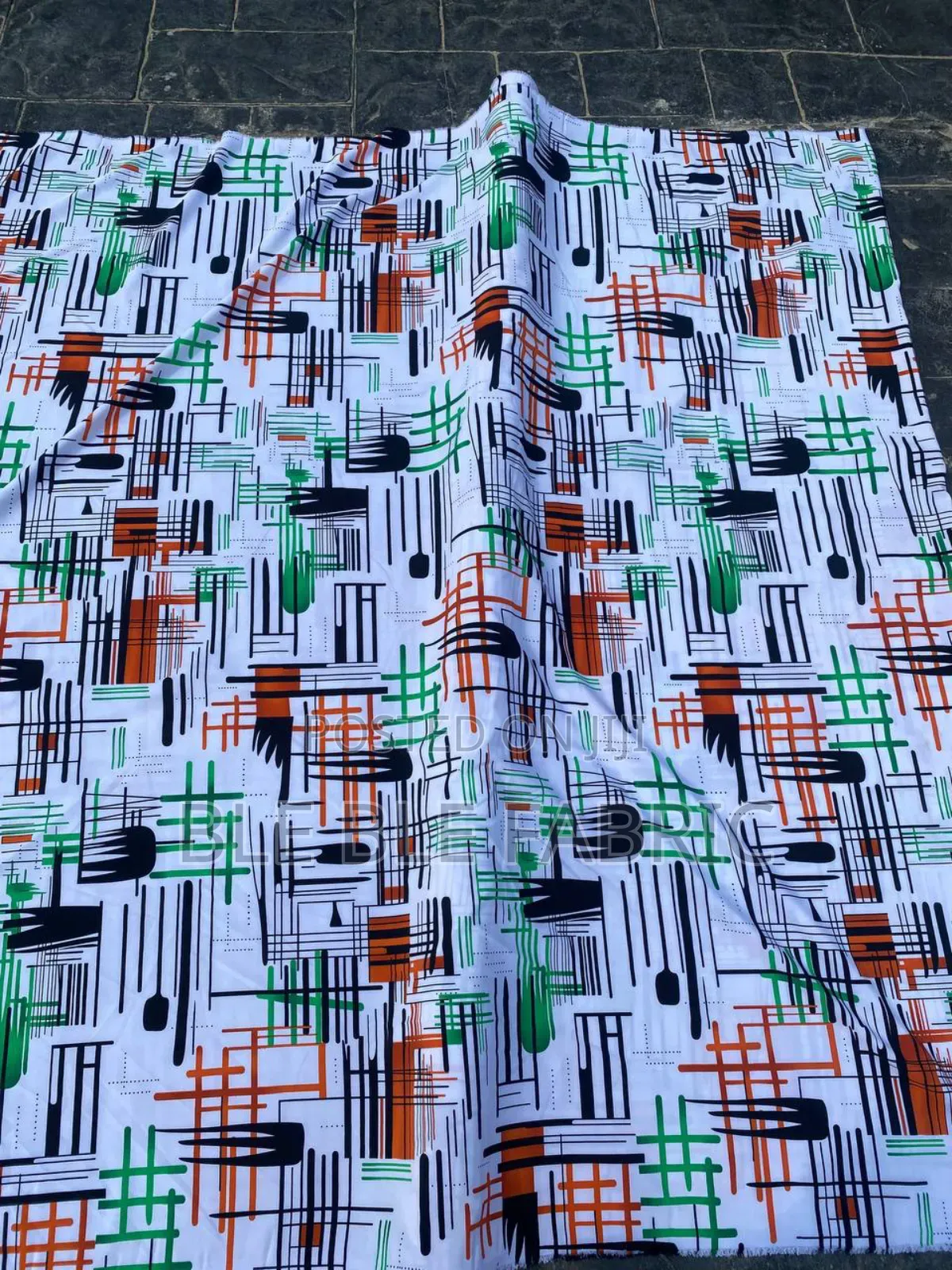 Vintage Crepe in Tema Metropolitan - Clothing, Ble Ble Fabrics | Jiji ...