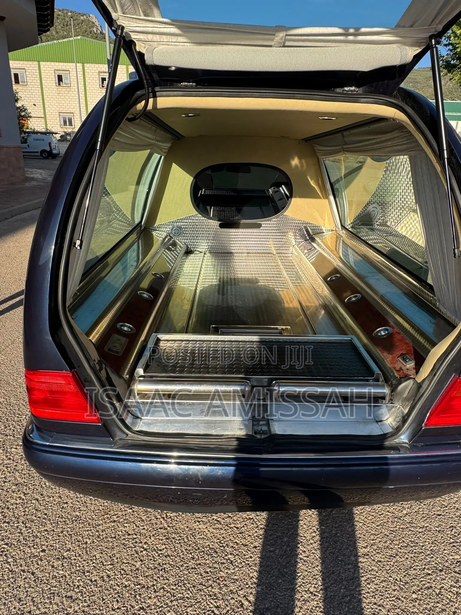 Mercedes-Benz E300 2000 Blue in Abossey Okai - Cars, Isaac Amissah ...