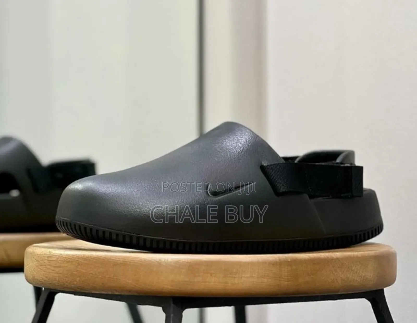 Nike Slippers in Labadi - Shoes, Chale Buy | Jiji.com.gh