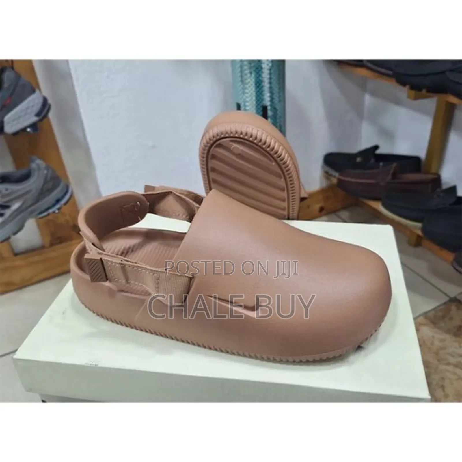 Nike Slippers in Labadi - Shoes, Chale Buy | Jiji.com.gh