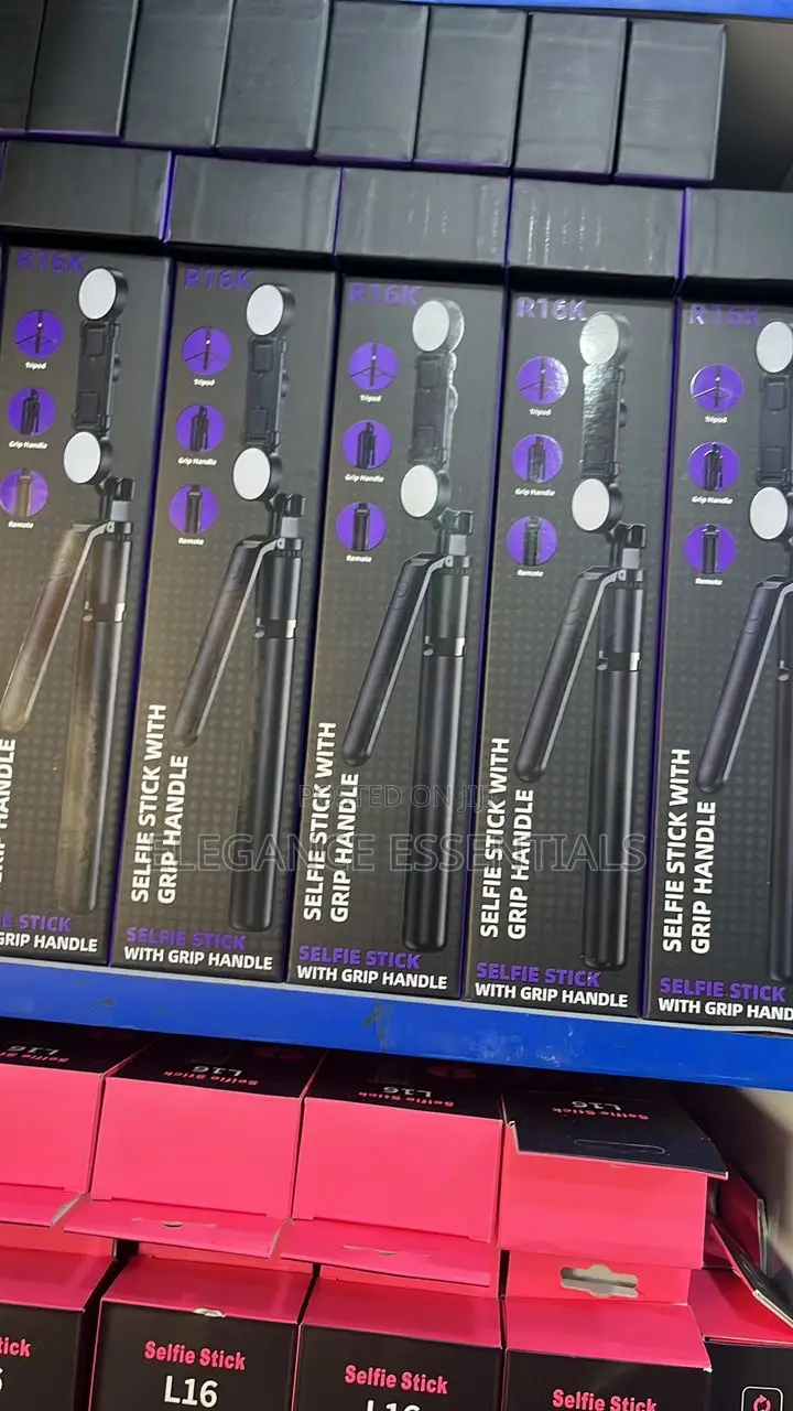 R16k Selfie Stick in Circle - Accessories for Phones & Tablets ...