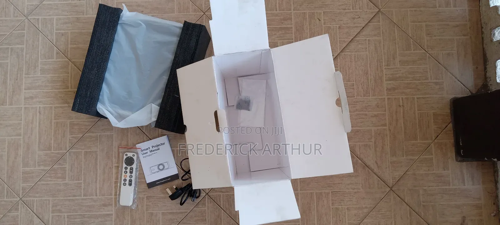 Smart Proector in Kumasi Metropolitan - TV & DVD Equipment, Frederick ...