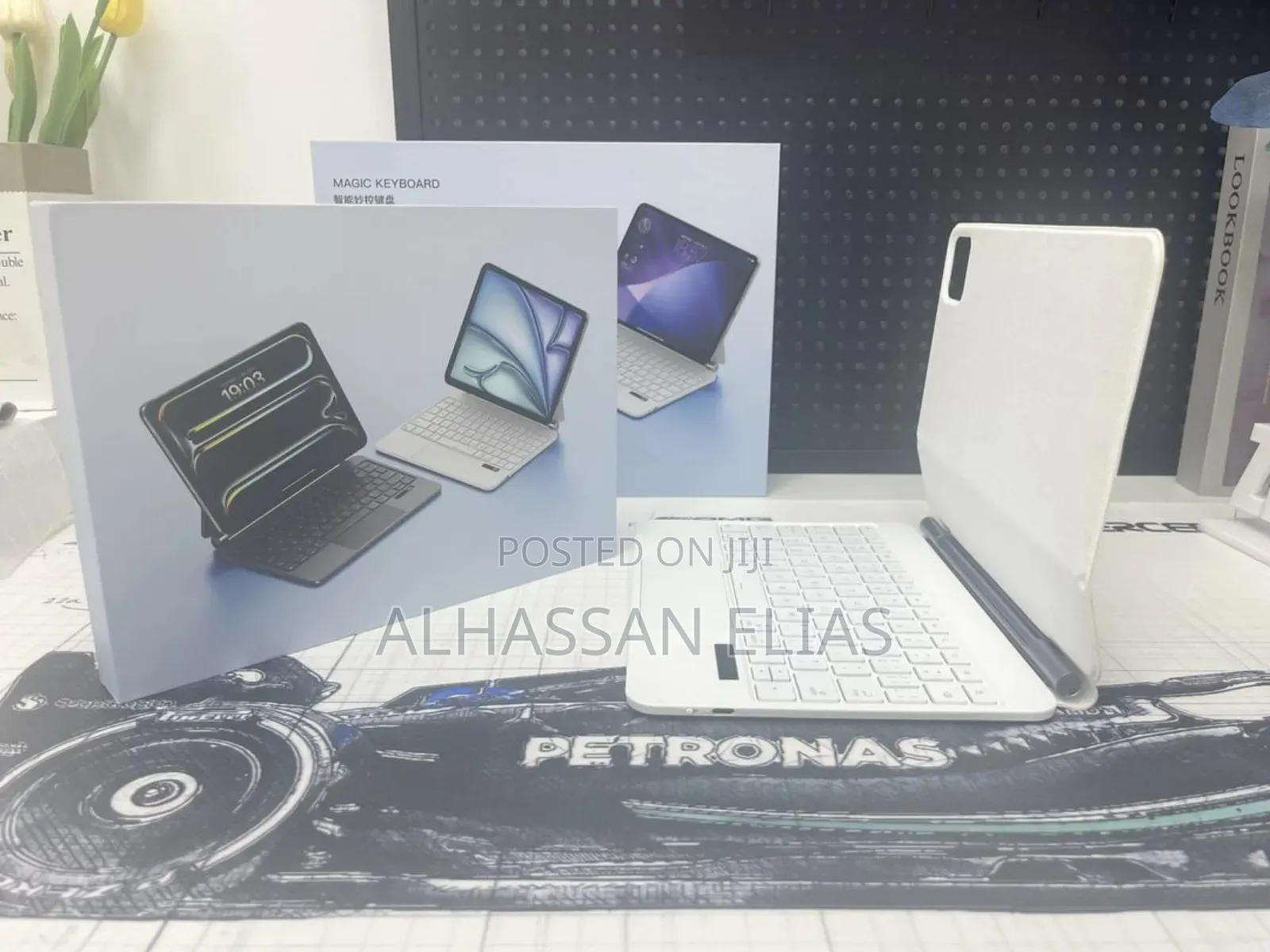 Magic Keyboard for iPad Air M2/M3gen 11 Inch (White) in Weija ...