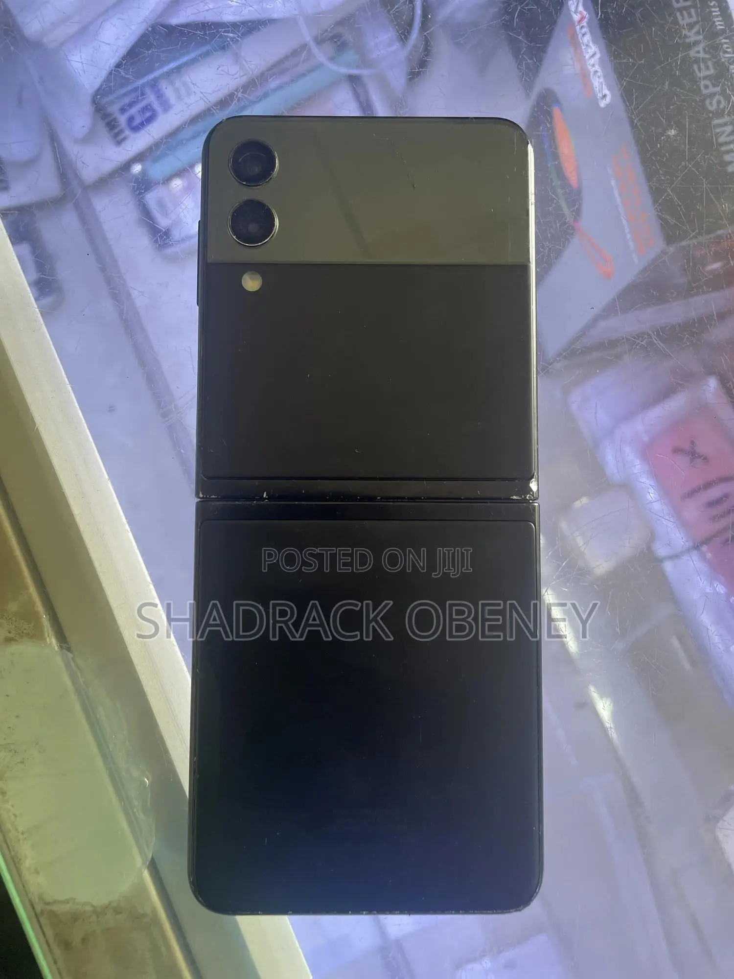 Samsung Galaxy Z Flip3 5G 128 GB Black in Teshie - Mobile Phones ...