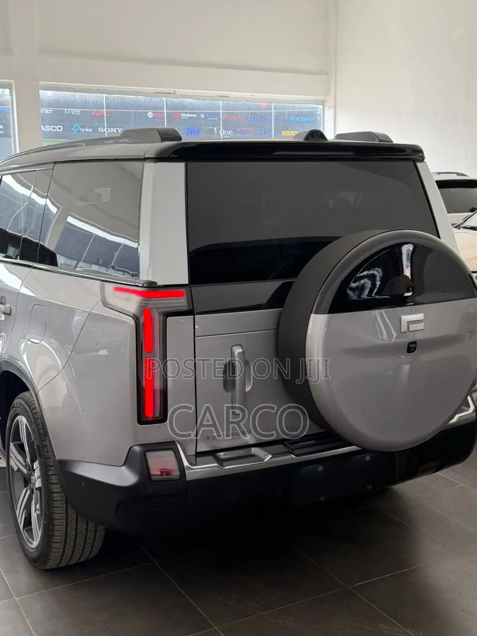 New Rox Motor Polar Stone 01 2025 Silver in Spintex - Cars, Carco ...