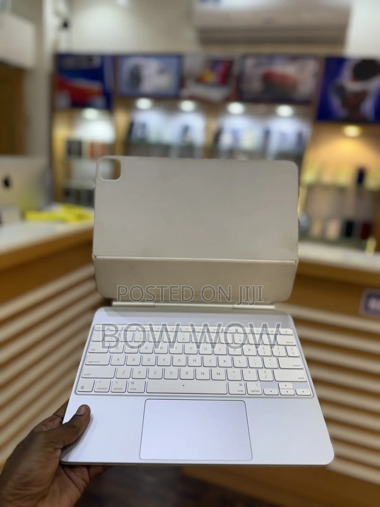 Apple Magic Keyboard for iPad 13inch M4/M5 Chip in Kumasi Metropolitan ...