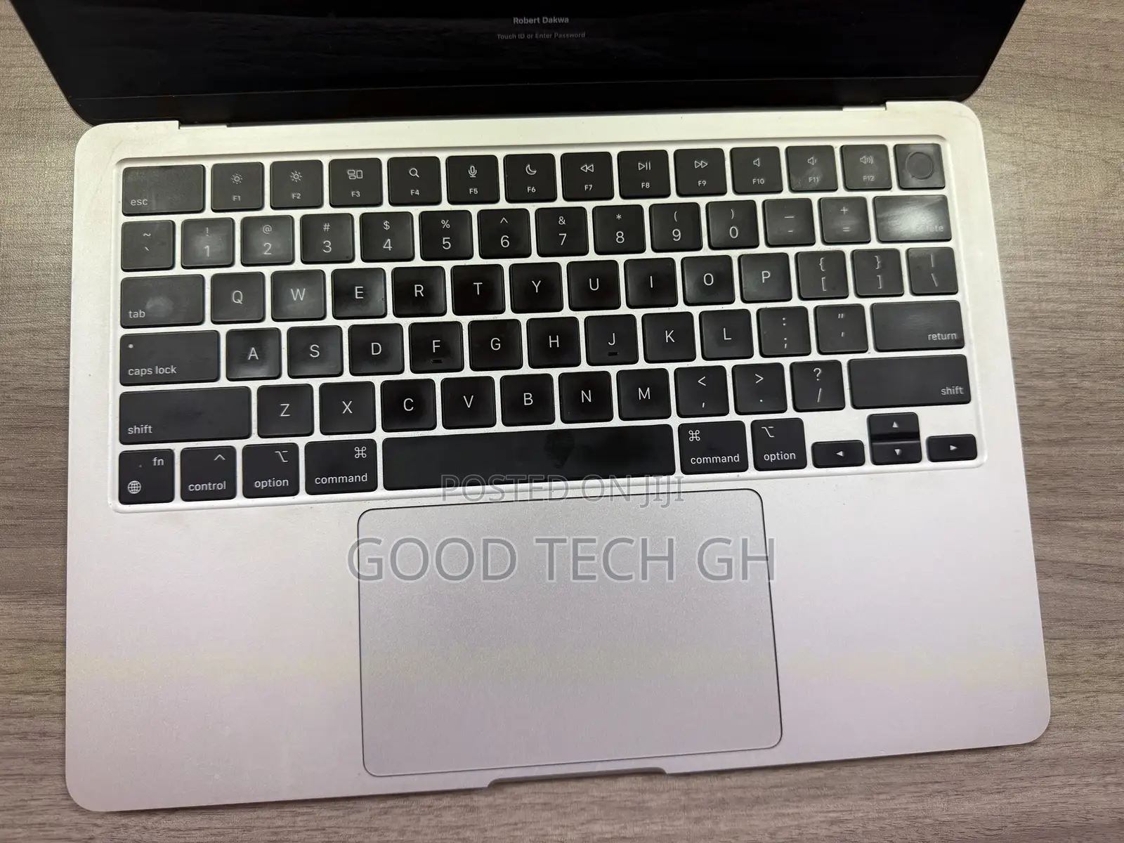 Laptop Apple MacBook Air 2022 M2 8GB Apple M2 SSD 256GB in Tema ...