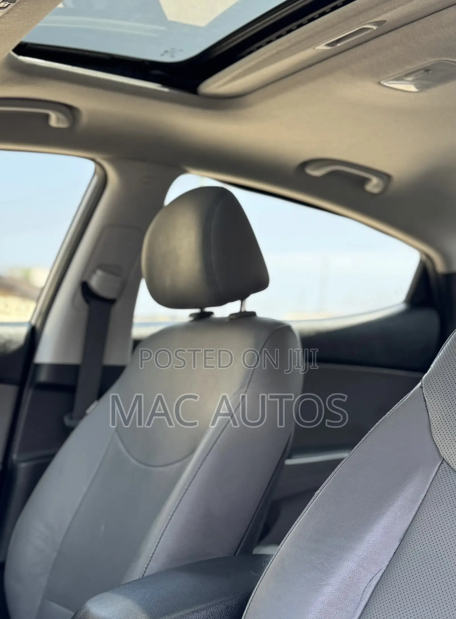 Hyundai Elantra Limited Sedan FWD (1.8L 4cyl 6A) 2016 Silver in Accra ...