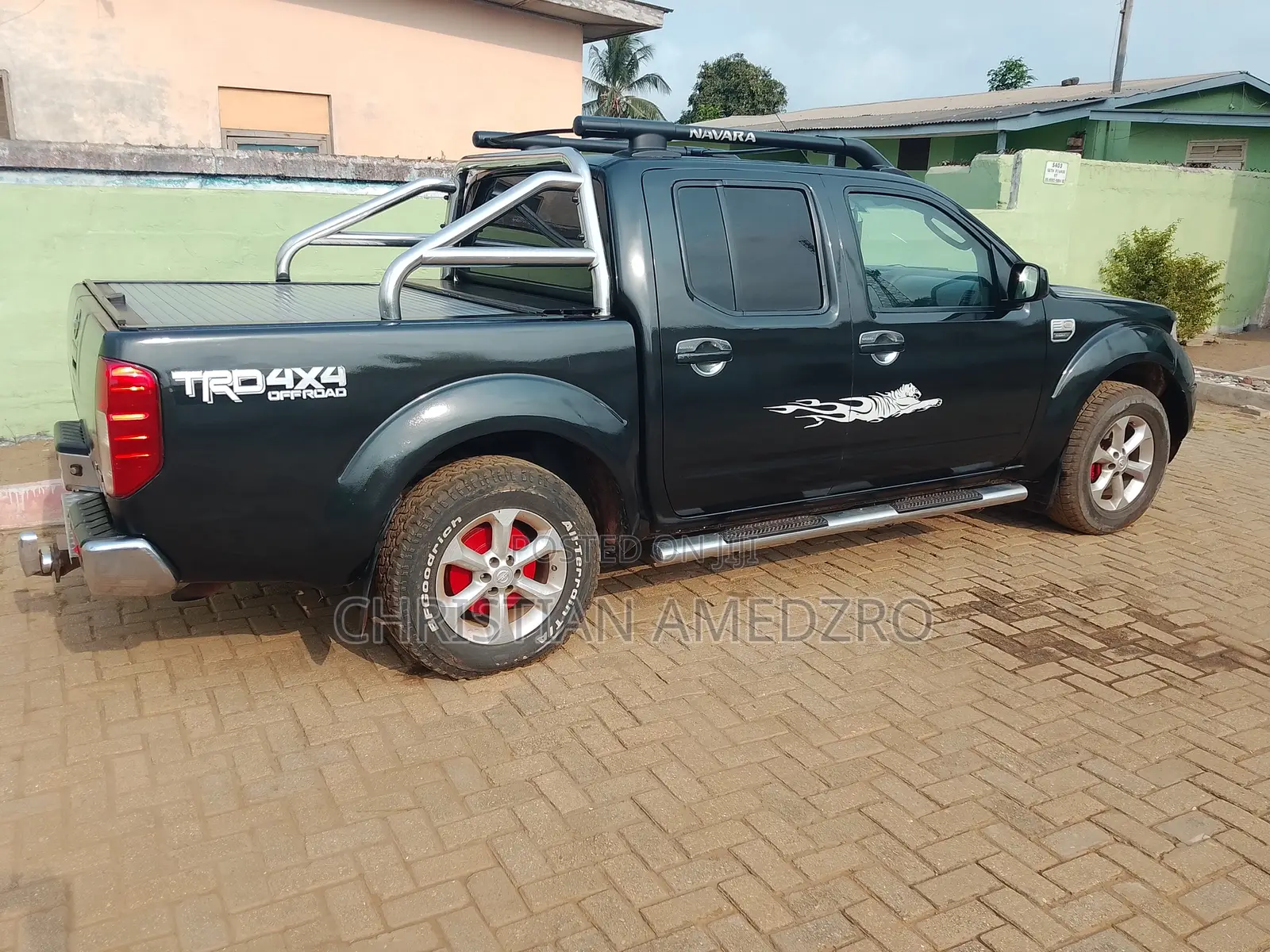 Nissan Navara 2014 Black in Accra Metropolitan - Cars, Christian ...