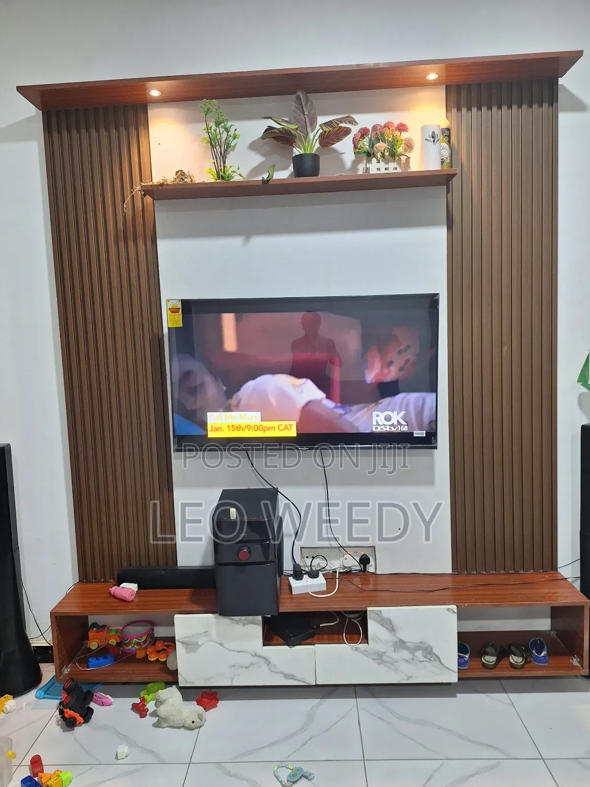 Beautiful Tv Unit Design . in Awutu Senya East Municipal - Furniture ...