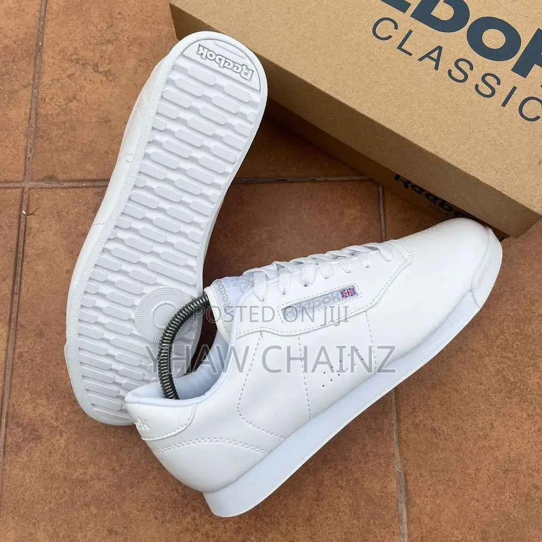 Reebok Sneaker in Accra Metropolitan - Shoes, Yhaw Chainz | Jiji.com.gh