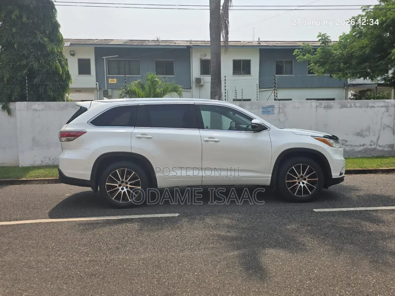 Toyota Highlander LE 4dr SUV (3.5L 6cyl 6A) 2015 White in Tesano - Cars ...