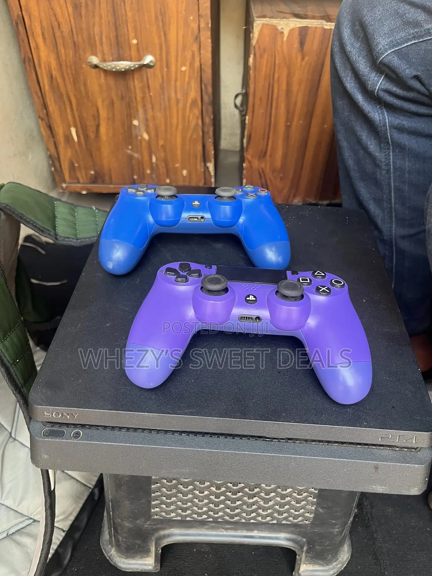 Ps4 Console With Gaming Pads 5games Installed in Lapaz - Video Game ...