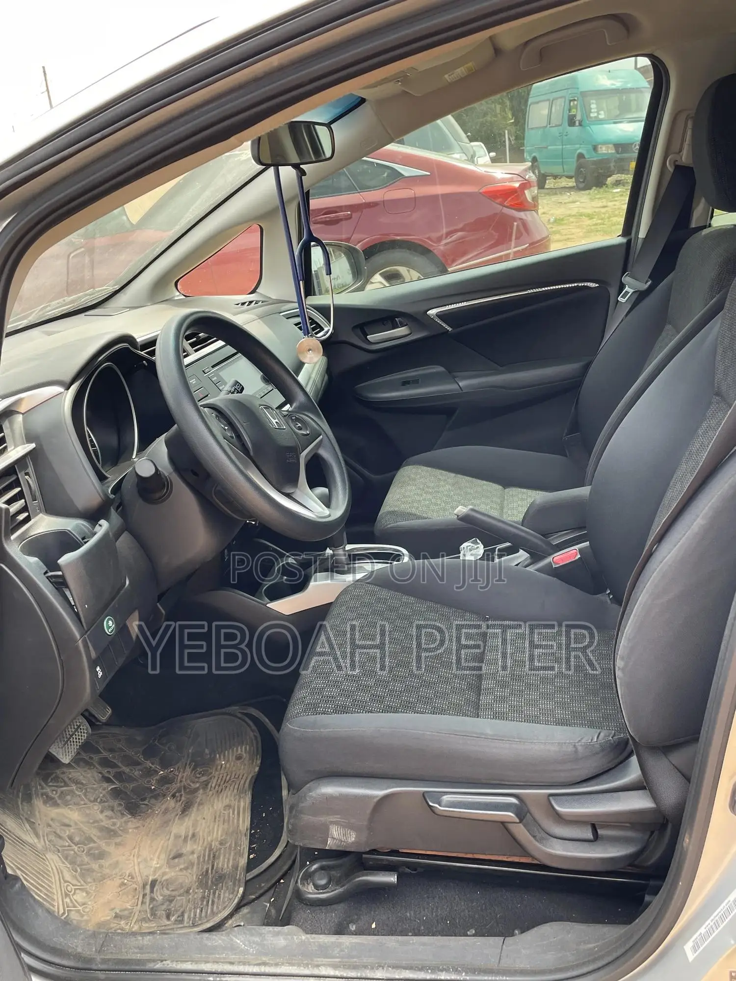 Honda Fit 2015 Silver in Agbogba - Cars, Yeboah Peter | Jiji.com.gh