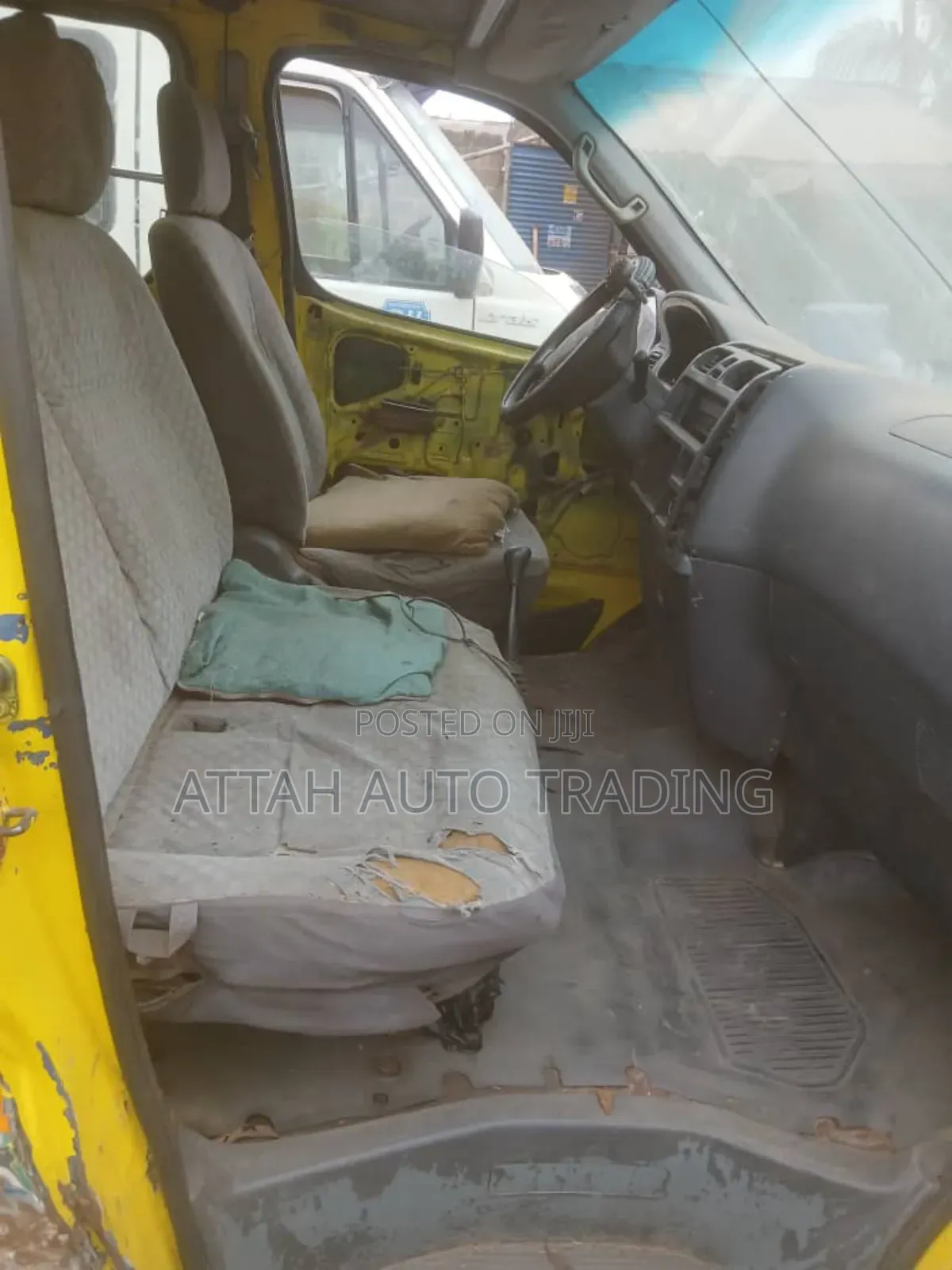 Toyota HiAce 2006 Yellow in Ga South Municipal - Buses & Microbuses ...