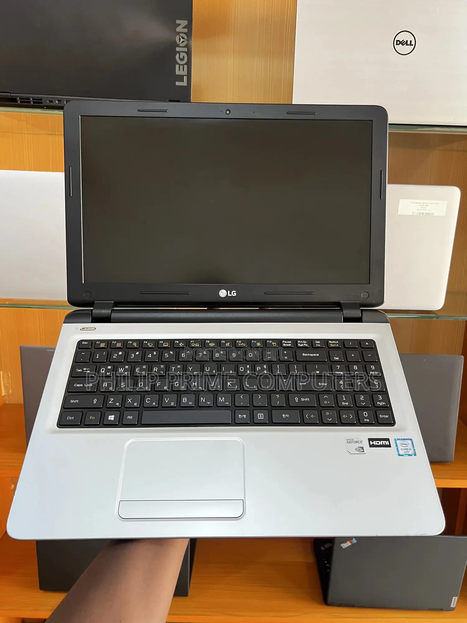 Laptop LG Gram 15.6 8GB Intel Core i5 SSD 256GB in Kumasi Metropolitan ...