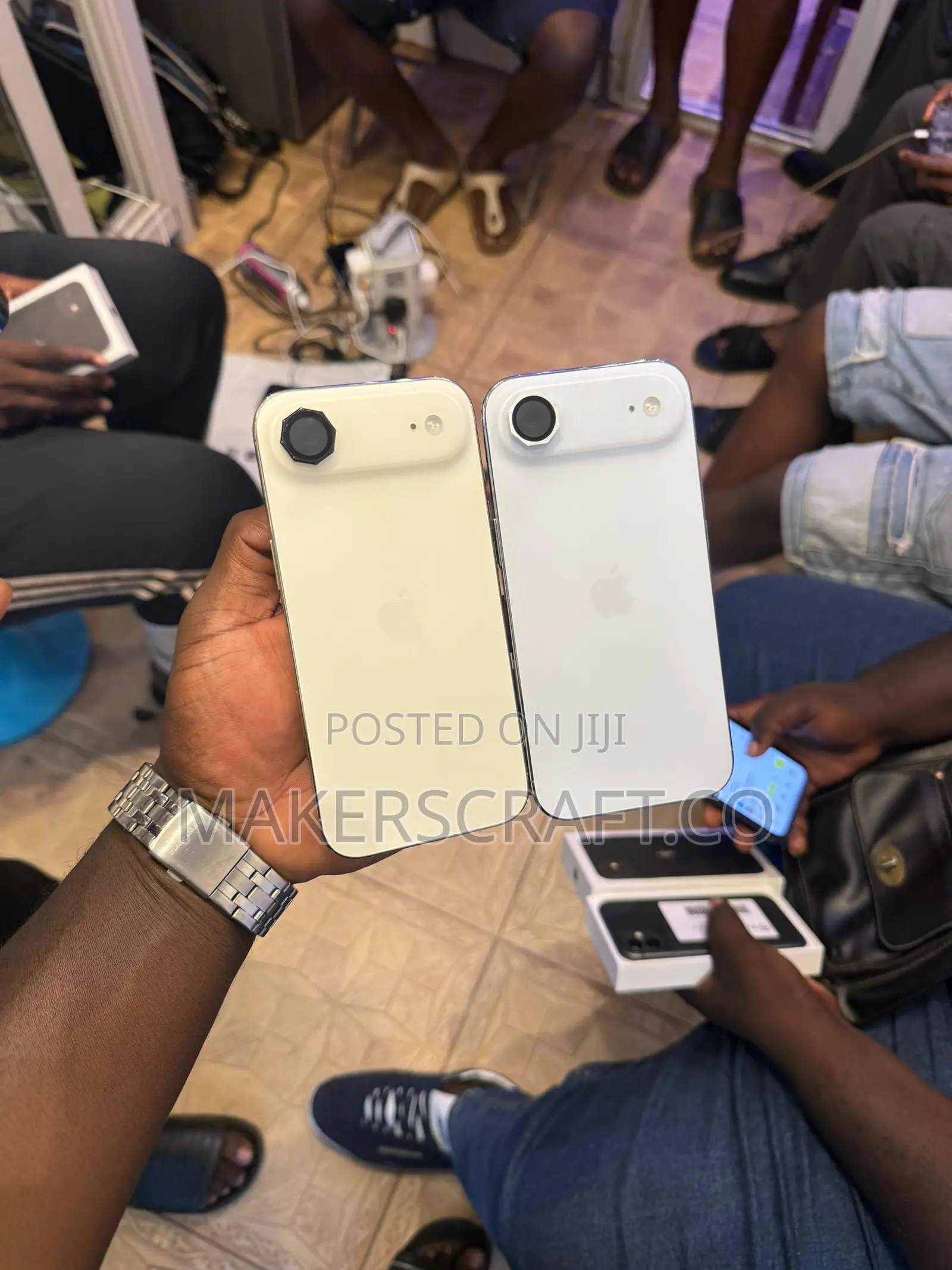 Apple iPhone Air 256 GB White in Circle - Mobile Phones, Emmanuel Yovo ...