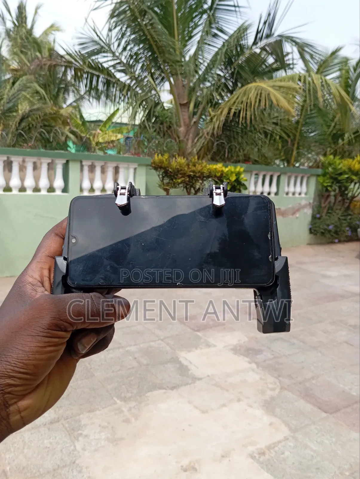 6-Finger Phone Game Triggers in Tema Metropolitan - Accessories for ...
