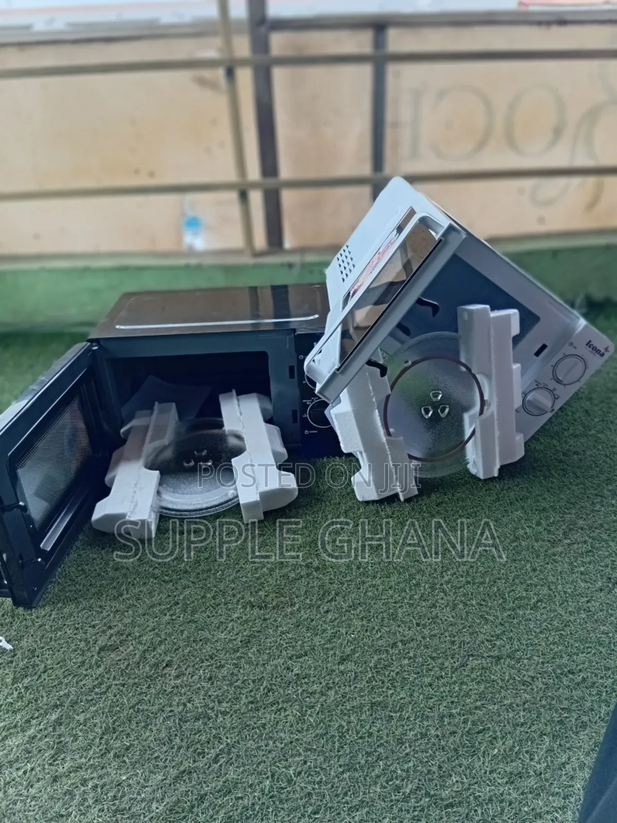 Easy Operating Icona Microwave Oven 20l in Accra Metropolitan - Kitchen ...