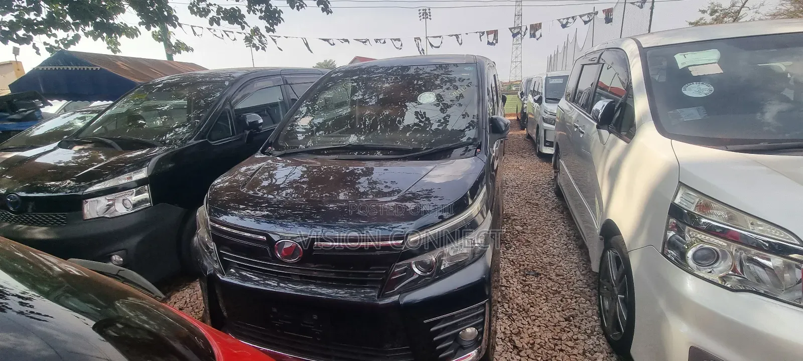 Toyota Voxy SV Premium 2014 Green in Kumasi Metropolitan - Cars, Vision ...