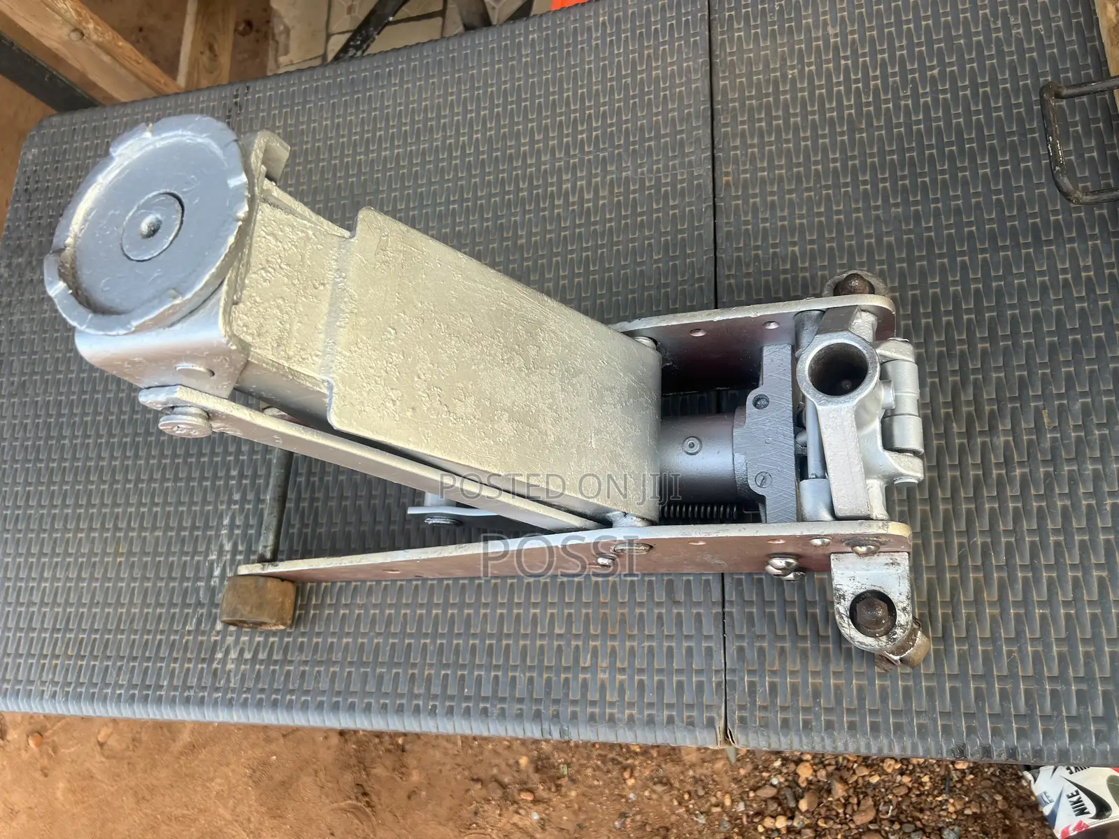 Original Car Jack From Uk in Tema Metropolitan - Vehicle Parts ...