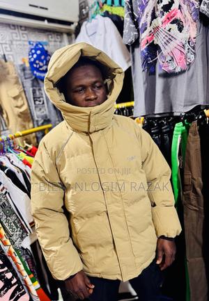 Topmost Quality, Thick N Heavy Inner Fleeced Detachable Hooded Winter ...