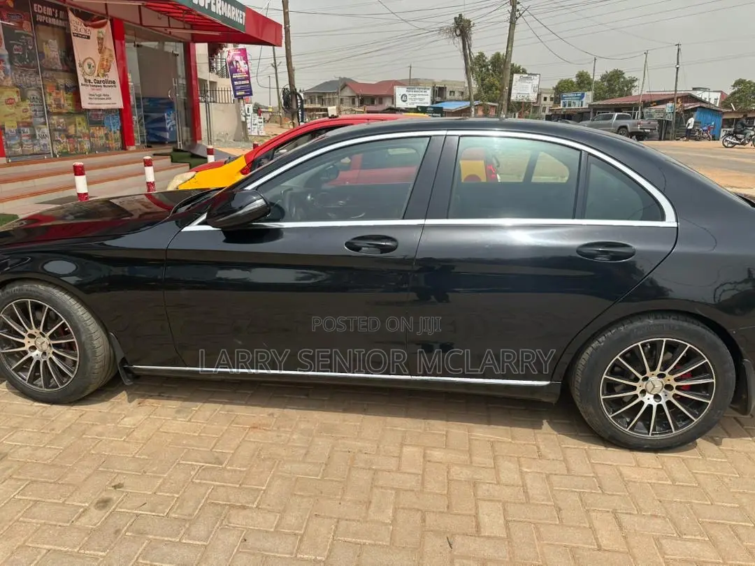 Mercedes-Benz C300 Base C300 AWD 4MATIC Sedan 2018 Black in Accra ...
