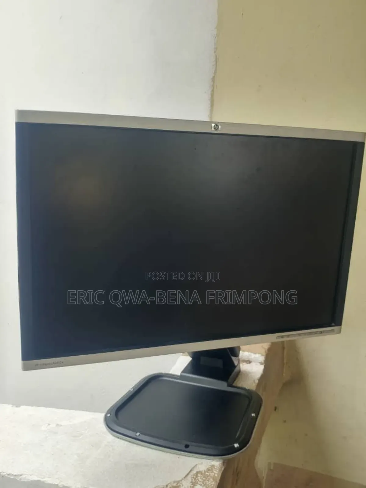 Gaming Hp Monitor Hp Compaq La2405x for sale - Eric Qwa-bena Frimpong ...