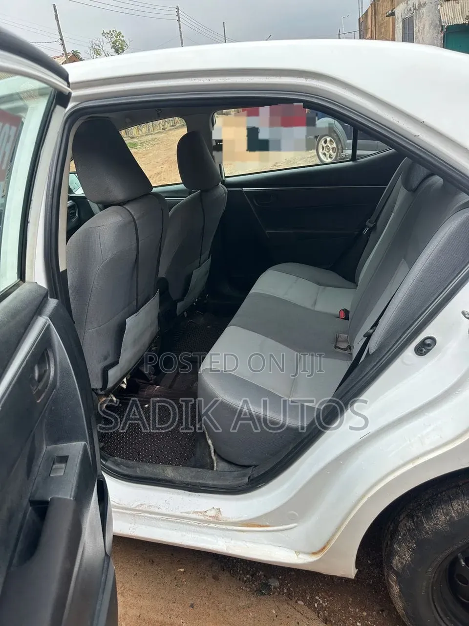 Toyota Corolla LE 4dr Sedan (1.8L 4cyl CVT) 2015 White for sale - Sadik ...