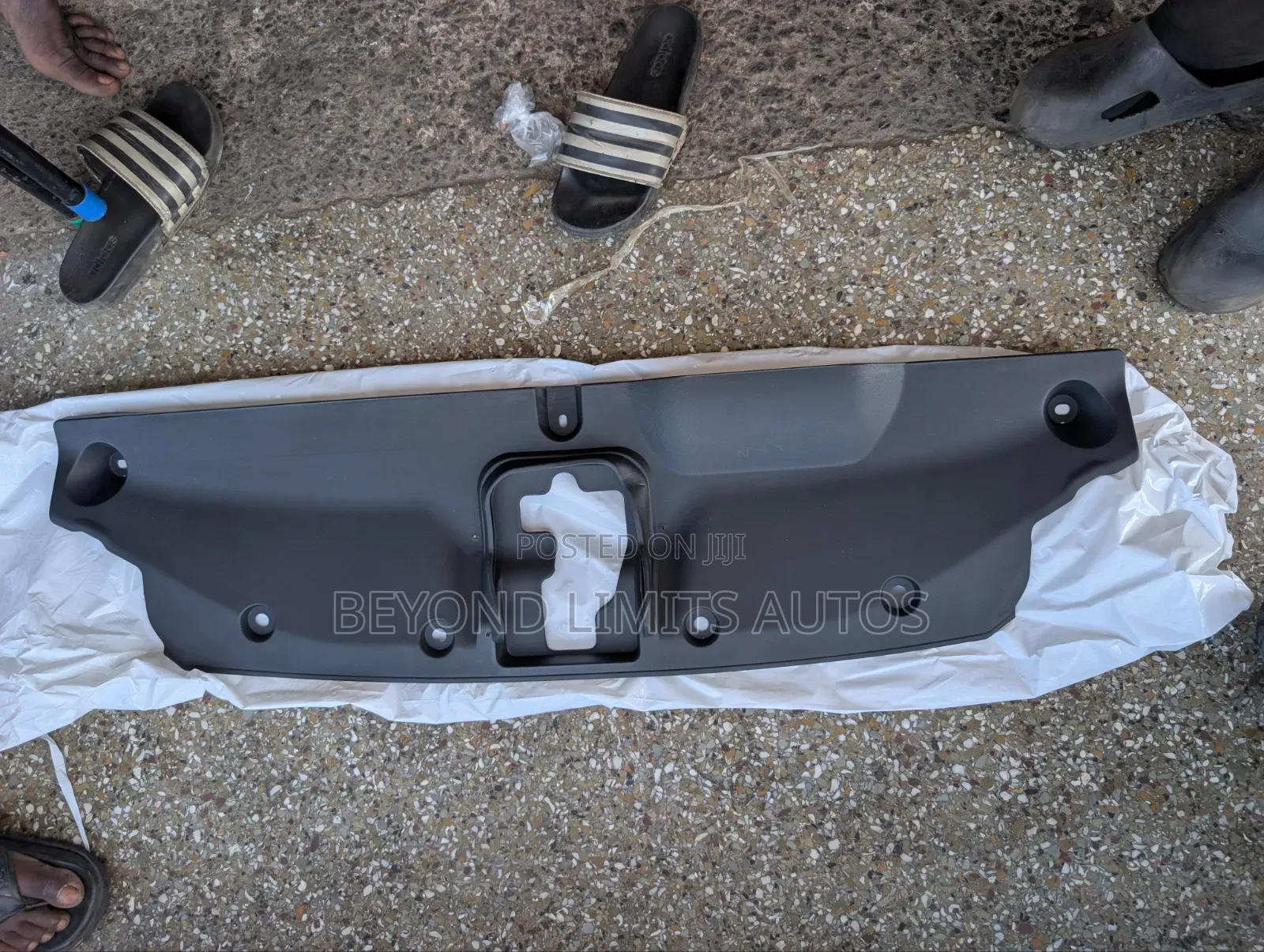 Toyota Highlander Grand 2022,2023,2024 Radiator Panel / Radiator Cover ...