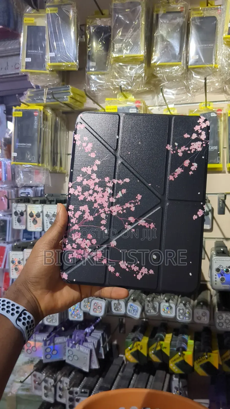 Premium A16 iPad Case Available! for sale - Big Kel Istore Price: GH ...