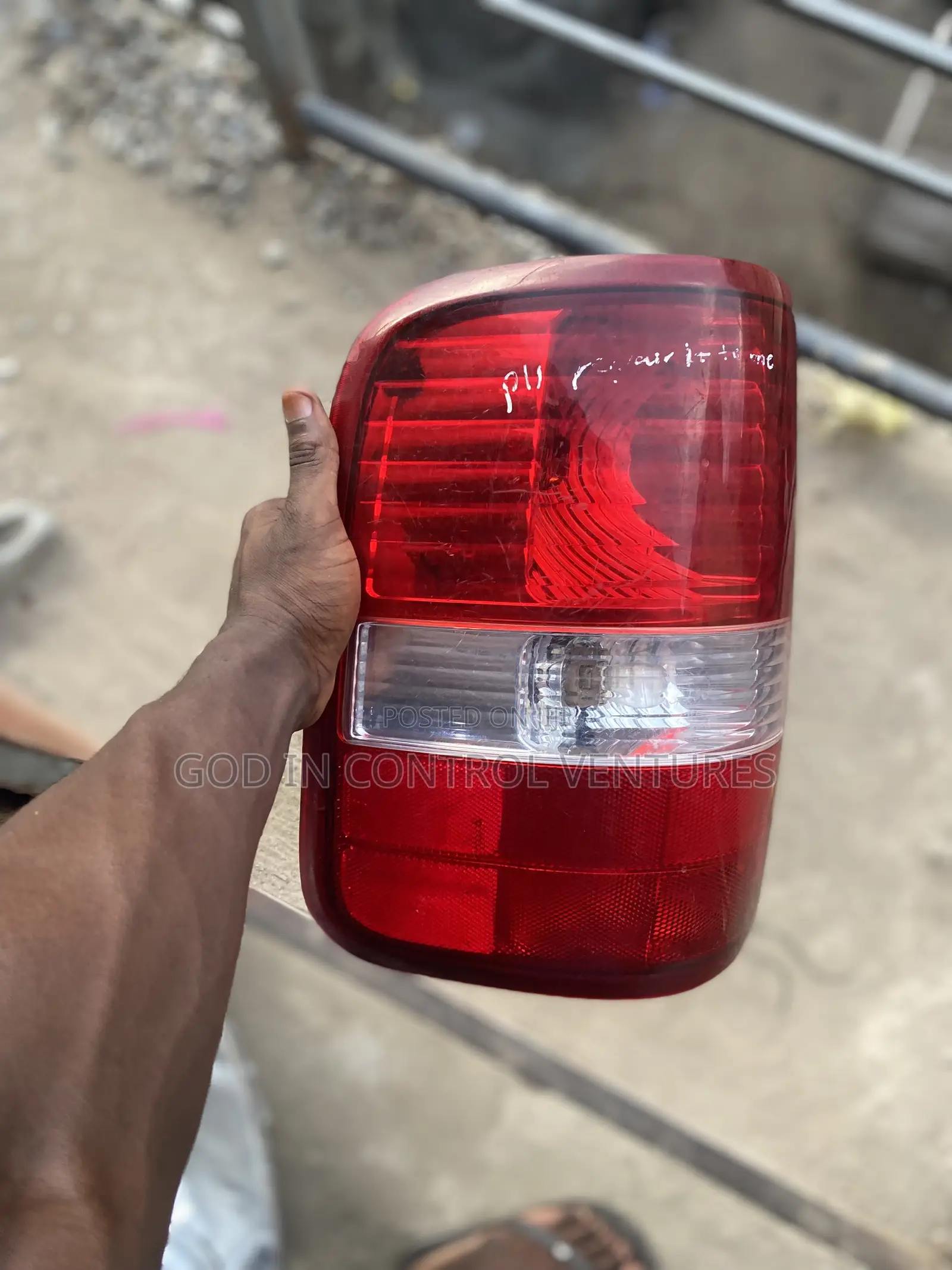 Ford F150 2005 Tail Light Pair for sale - GOD IN CONTROL VENTURES Price ...